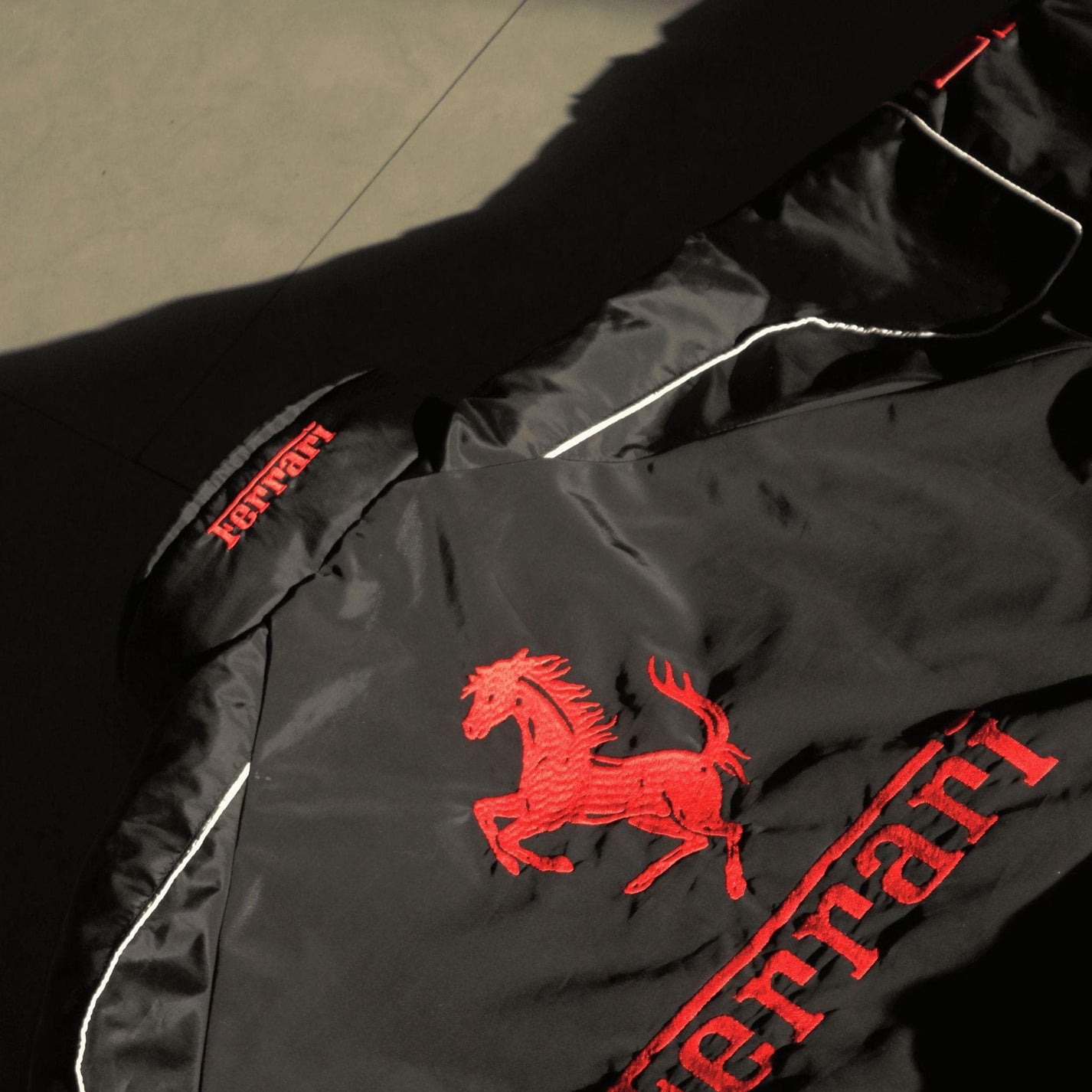 Formula 1 Ferrari Jacket Pakistan. Exactly Same as original. – 2000Crew
